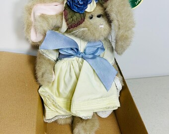Bearington Collection - 15" Savannah Rabbit - Free Stand - Free ...