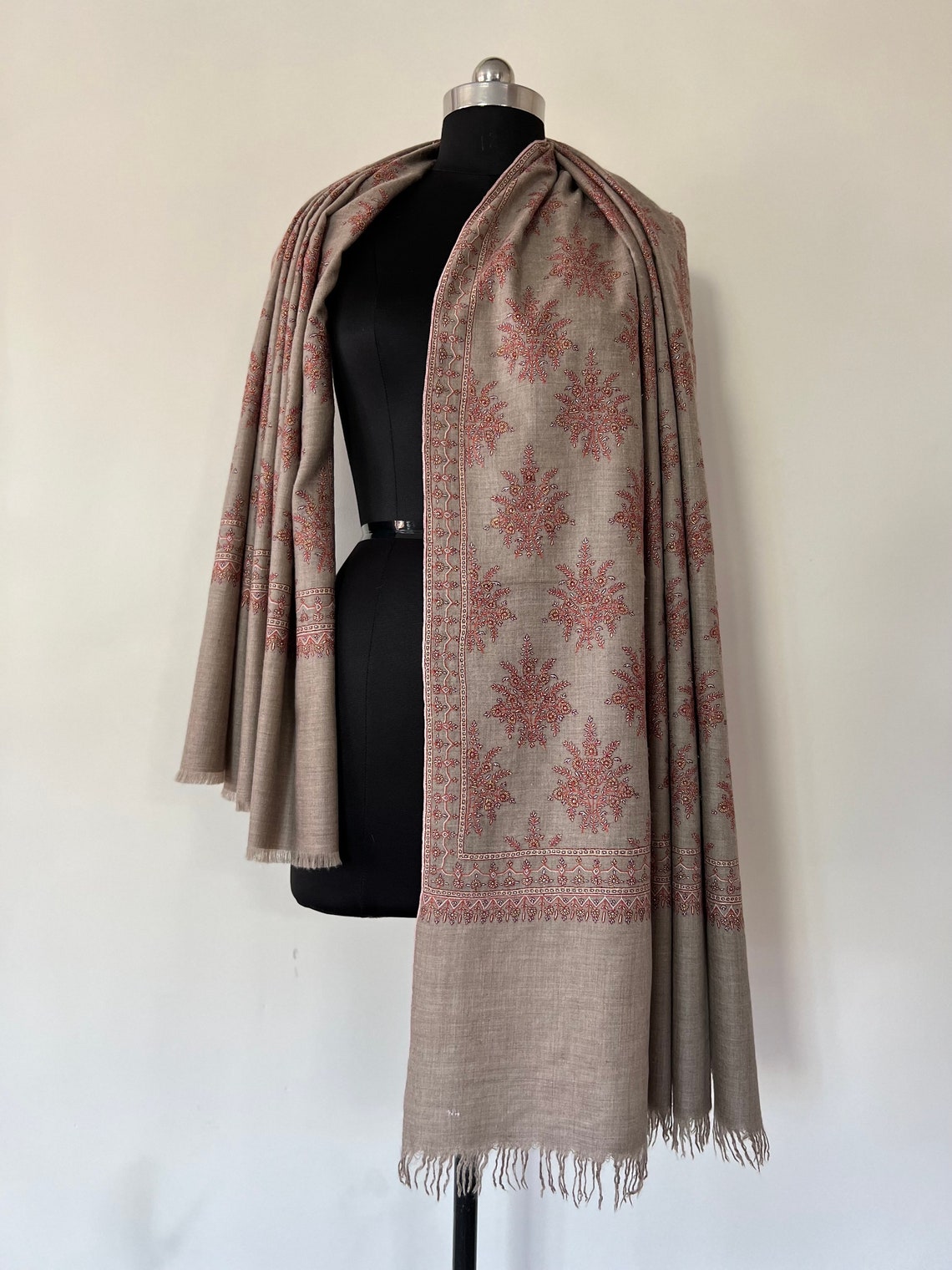 Christmas Kashmir Pashmina Shawl,handwoven Shawl, Hand Embroidery,beige ...