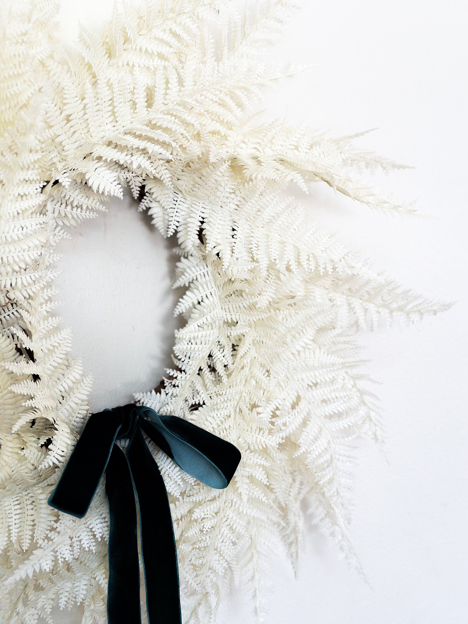 Cream Artificial Fern Wreath W/ Dark Green Velvet Bow, Faux White ...