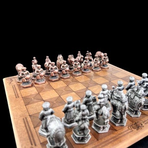Metal Indian Personalized Chess Set With Chess Board Indian Chess Set ...