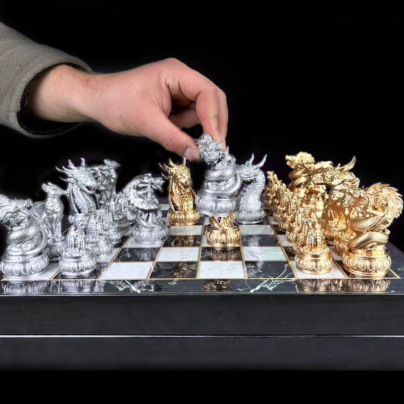 Dungeons and Dragons Chess Set - Etsy