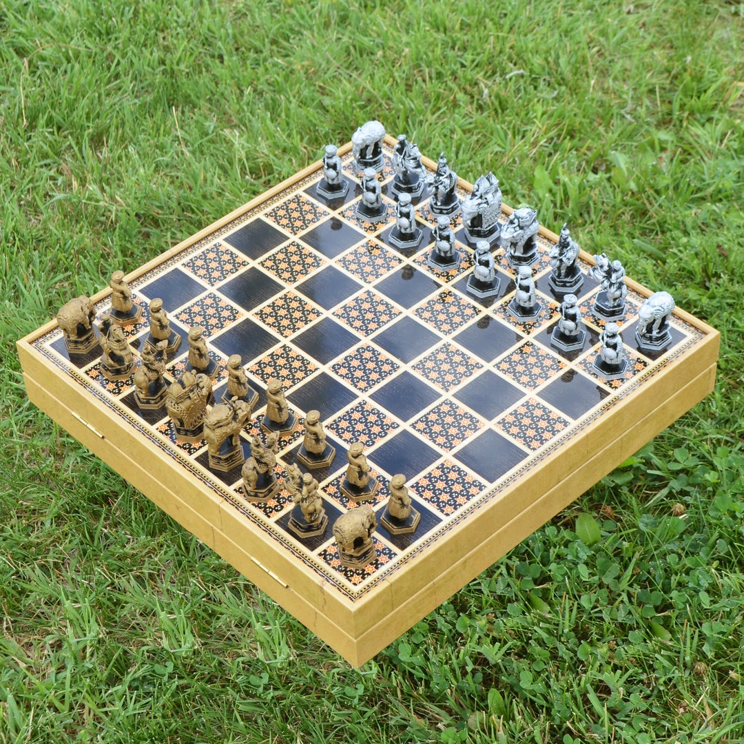 Metal Indian Luxury Chess Set With Chessboard - Personalized Name Plate ...