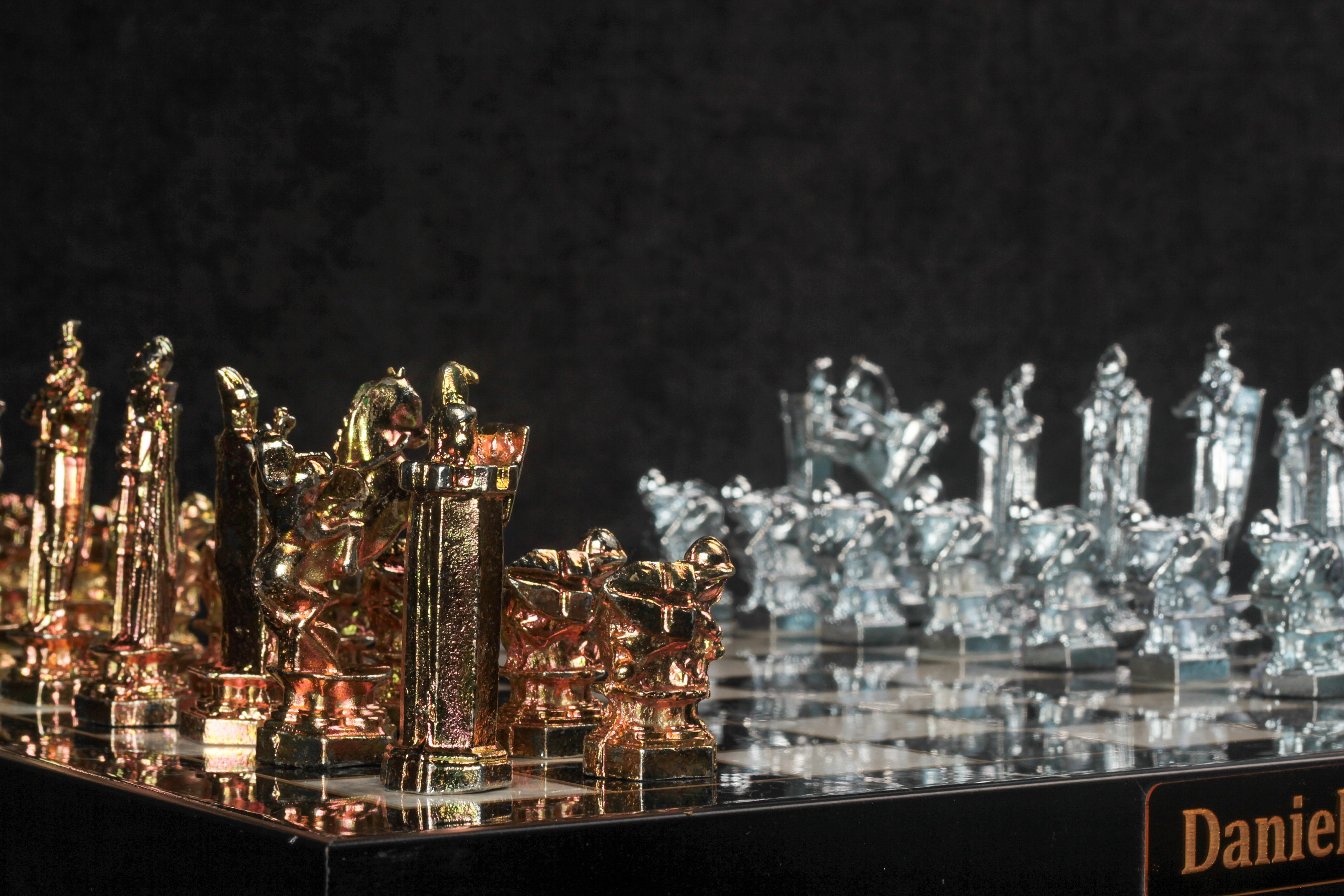Metal Wizard Chess Set With Chessboard - Personalized Name Plate ...
