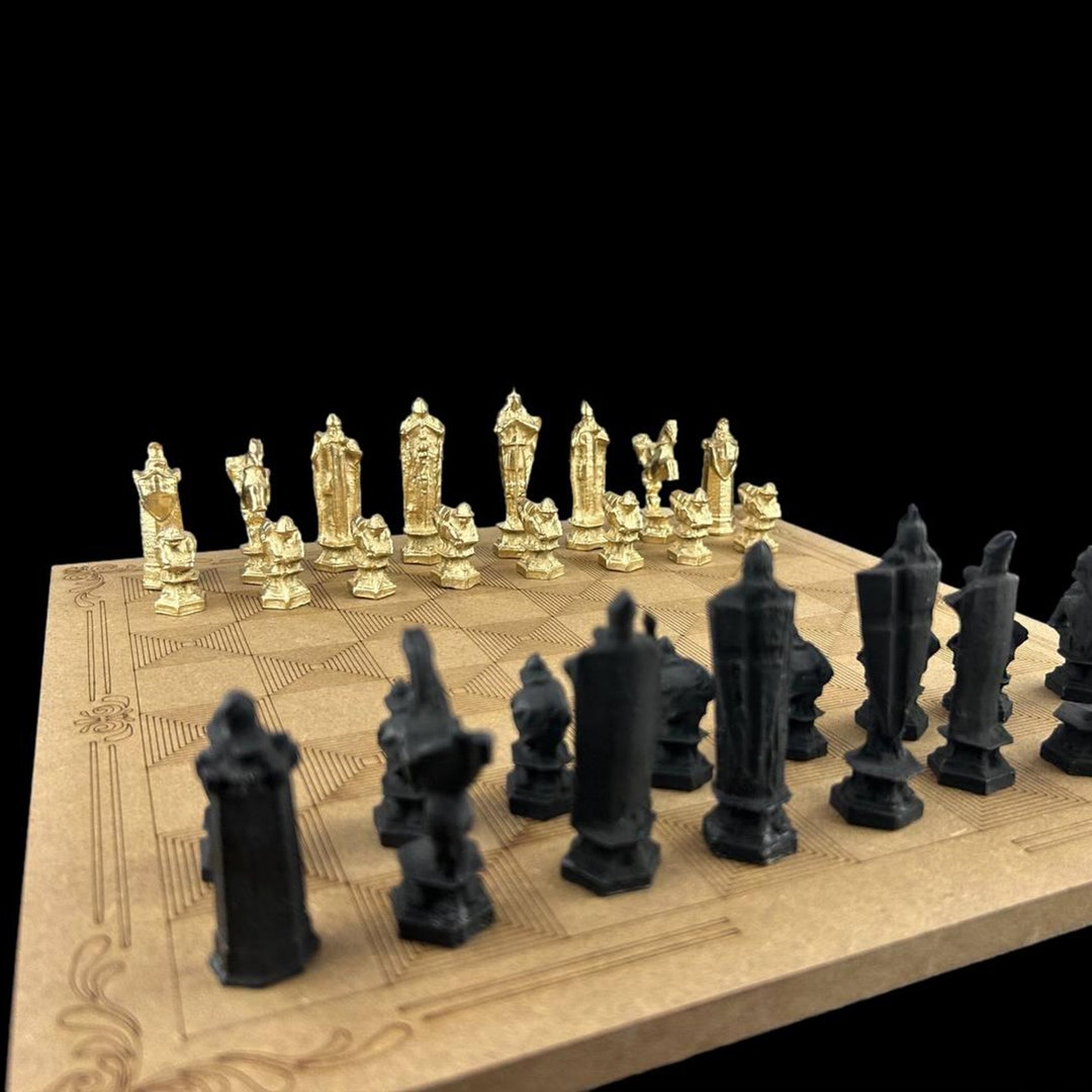 Heavy Metal Wizard Chess Set With Chessboard Wizard Chess Set | Custom ...
