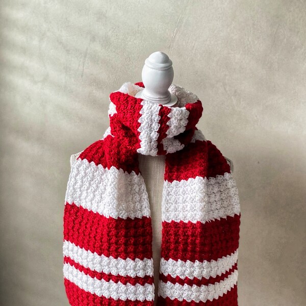 Red Knitted Scarf - Etsy