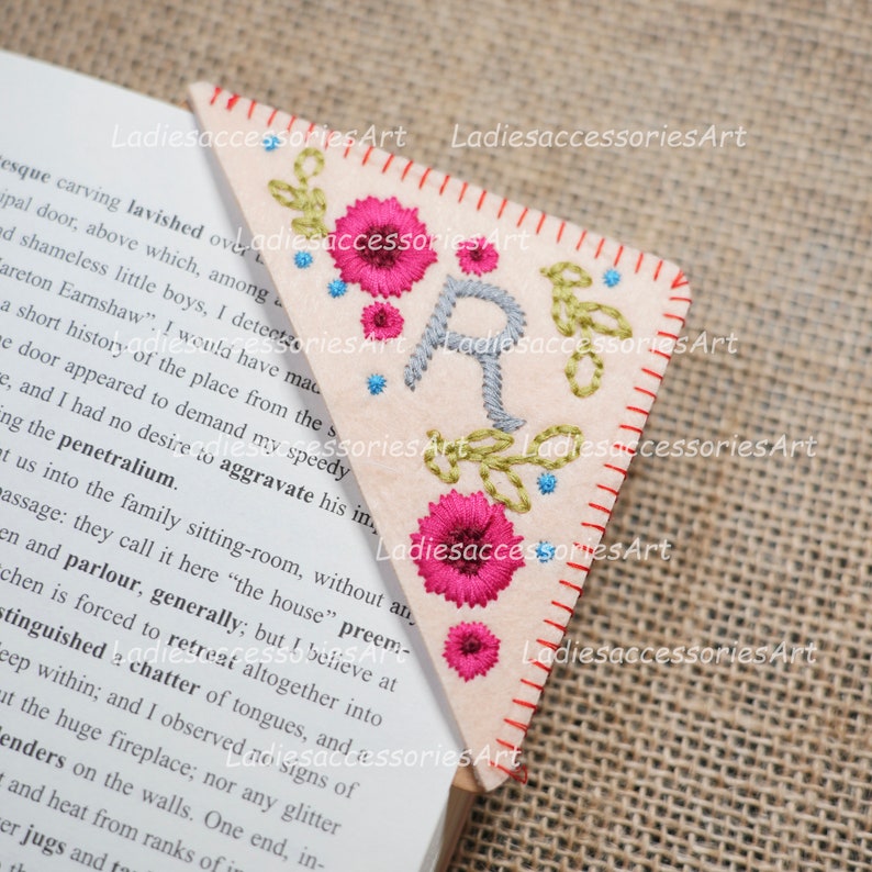 Embroidered Bookmark Cute Flower Embroidery Bookmarks Hand - Etsy