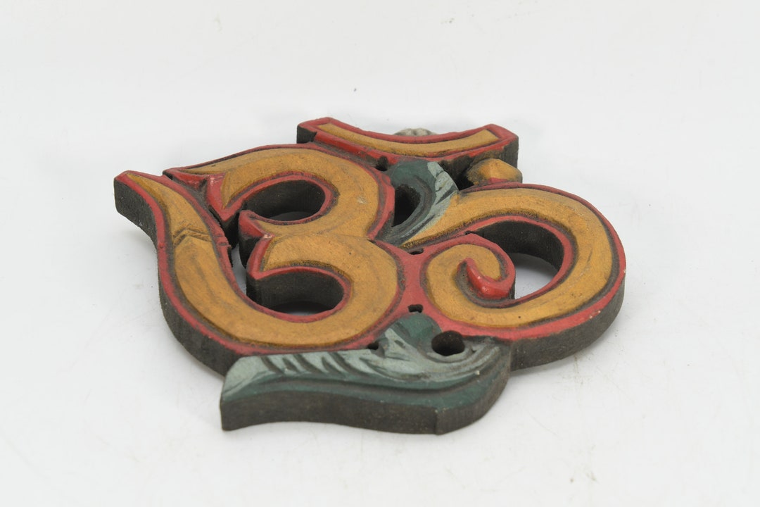 Exquisite Handcrafted Wooden Wall Hanging: Om Aum Hindu Holy Mantra ...