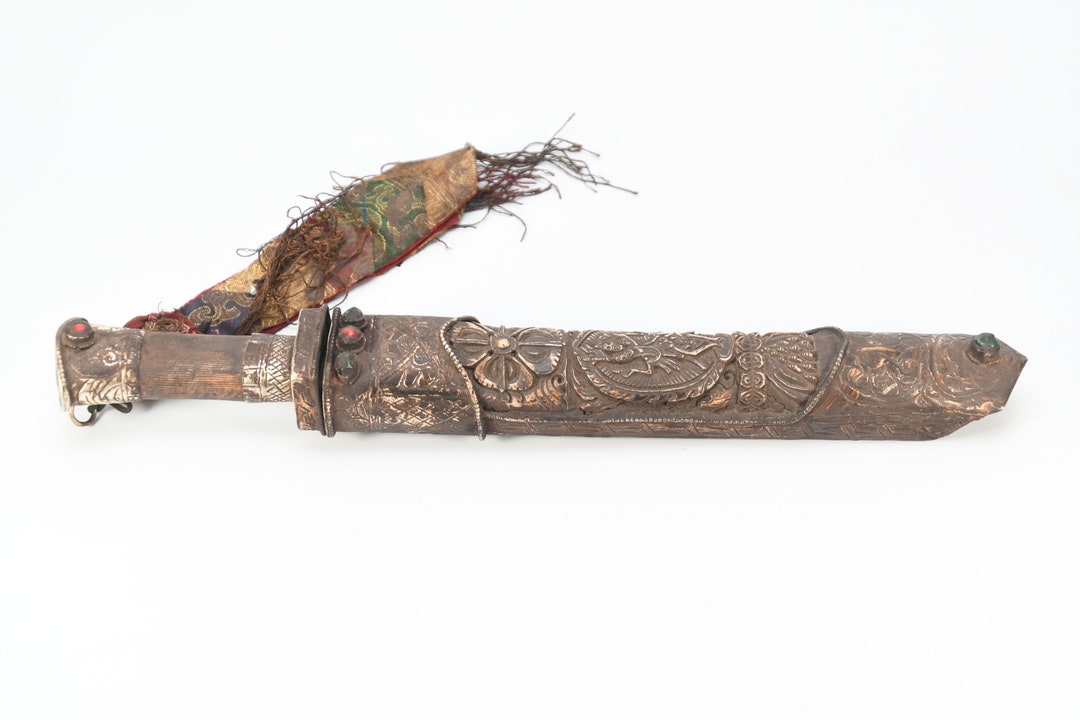 Exquisite Citipati Carved Antique Tibetan Ceremonial Blade: Traditional ...