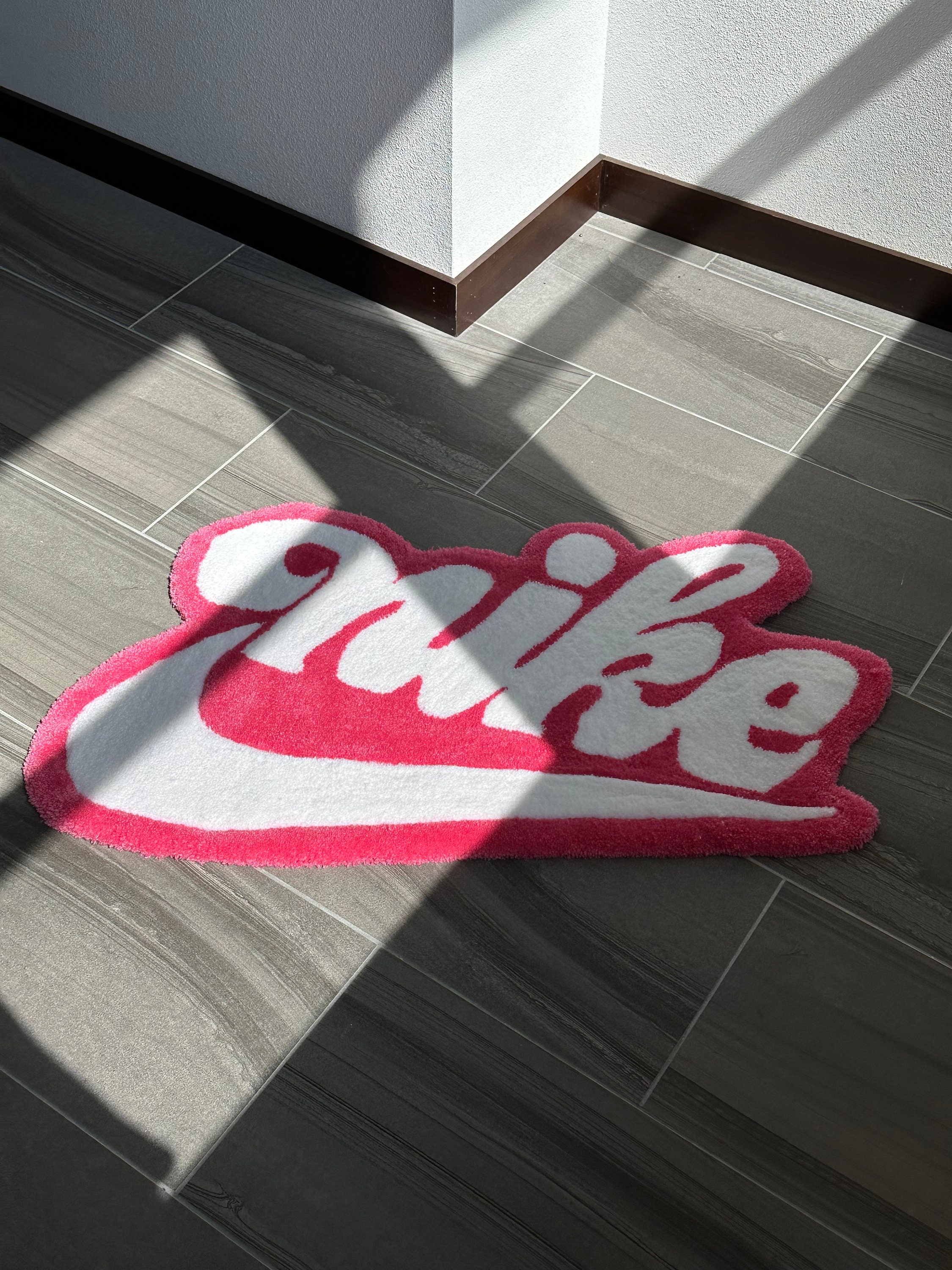 Tufted Rug, Hand Tufted Rug, Custom Logo Tufted Rug, Handmade Rug ...