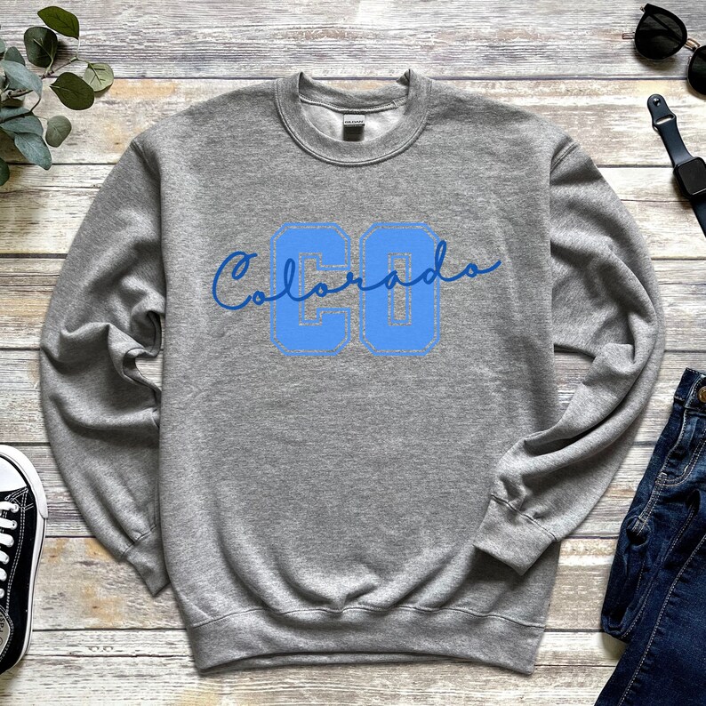 Colorado Shirt, Vintage Colorado Sweatshirt, Vacation in Colorado ...