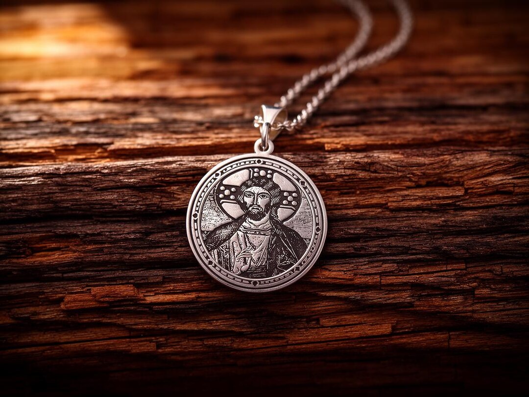 Jesus Pendant in 925 Sterling Silver - Crucifix Necklace - Christian ...