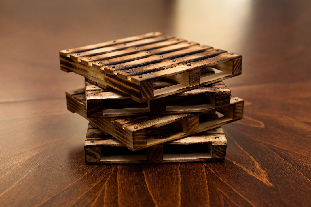 Rustic Farmhouse Mini Pallet Coasters - Etsy