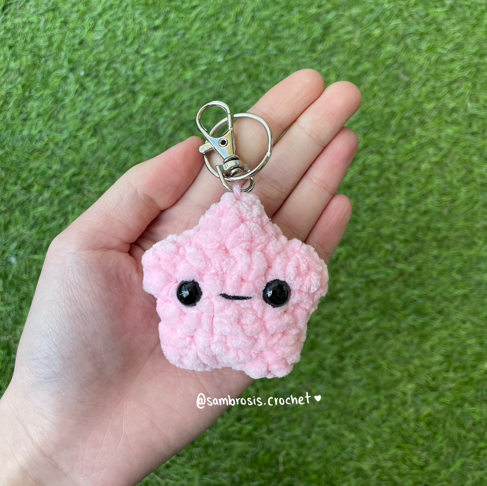 Crochet Star Keychain: Handmade Plushie Decoration - Etsy