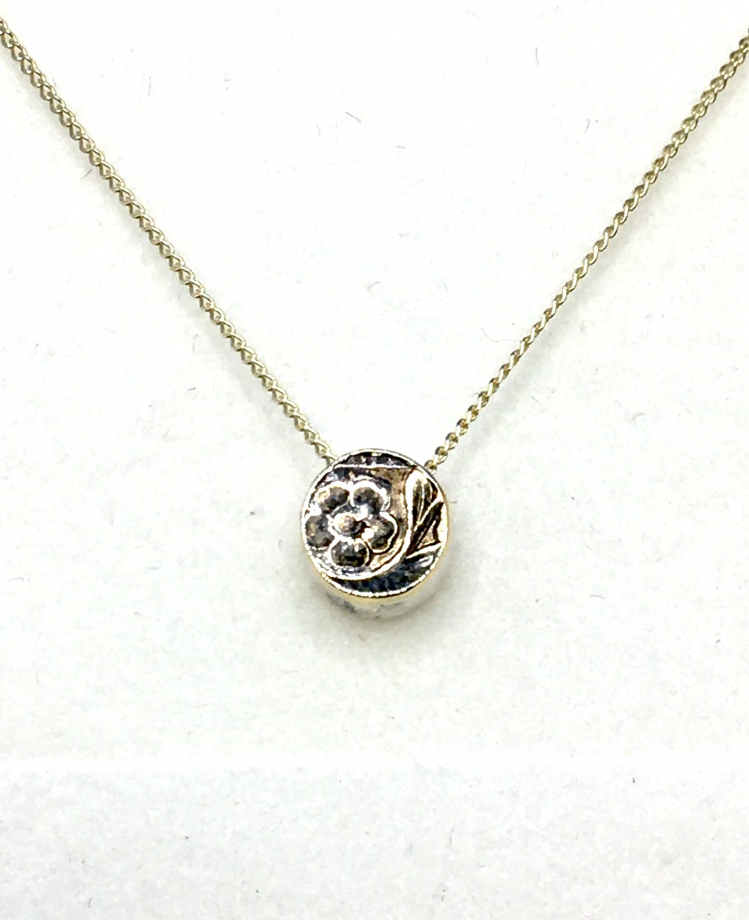 Circle Floating Pendant - Etsy