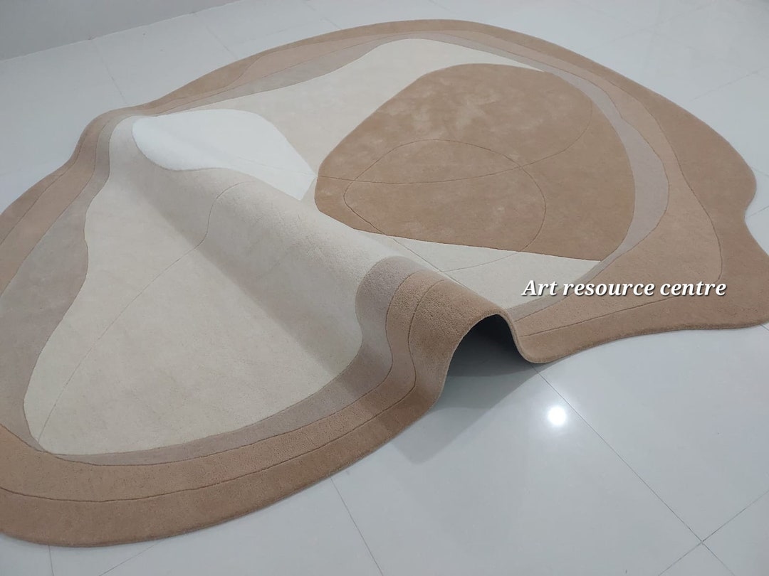 Handmade Tufted Premium Odd Shape Area Rug for Living Room, Bedroom ...