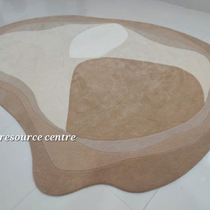 Handmade Tufted Premium Odd Shape Area Rug for Living Room, Bedroom ...