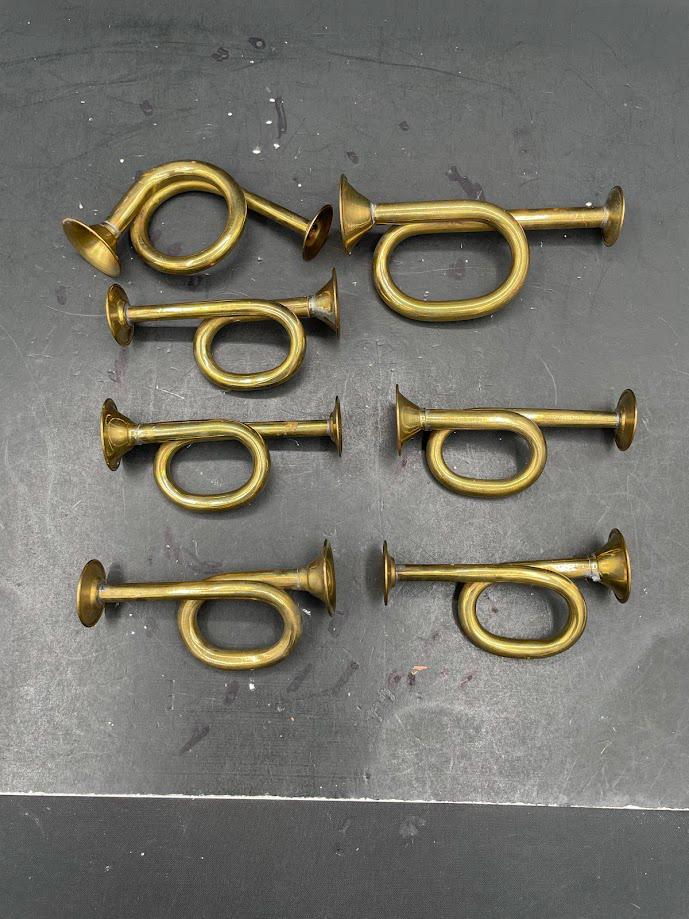 Lot of 7 Small Brass Horns Trumpets Bugles French Horns Christmas ...