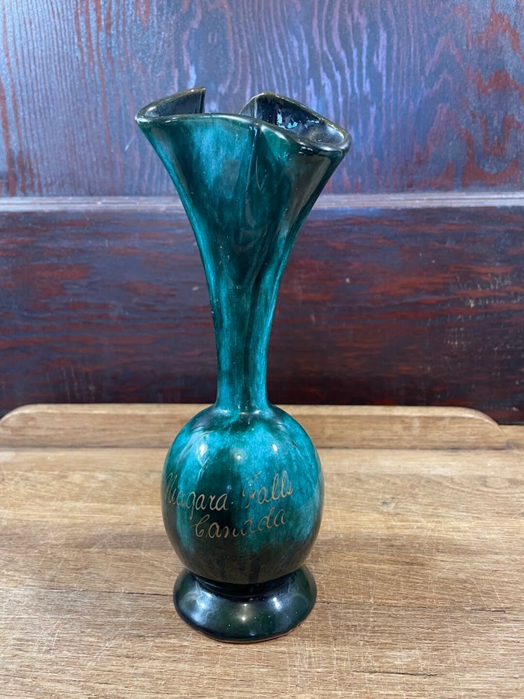 Canuck Pottery Niagara Falls Canada Vase Green Black Bulb Shaped ...