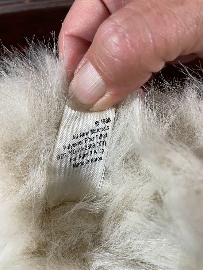 1988 Sugar Loaf Plush Mountain Goat White Fuzzy Goat Ram Black Horns ...