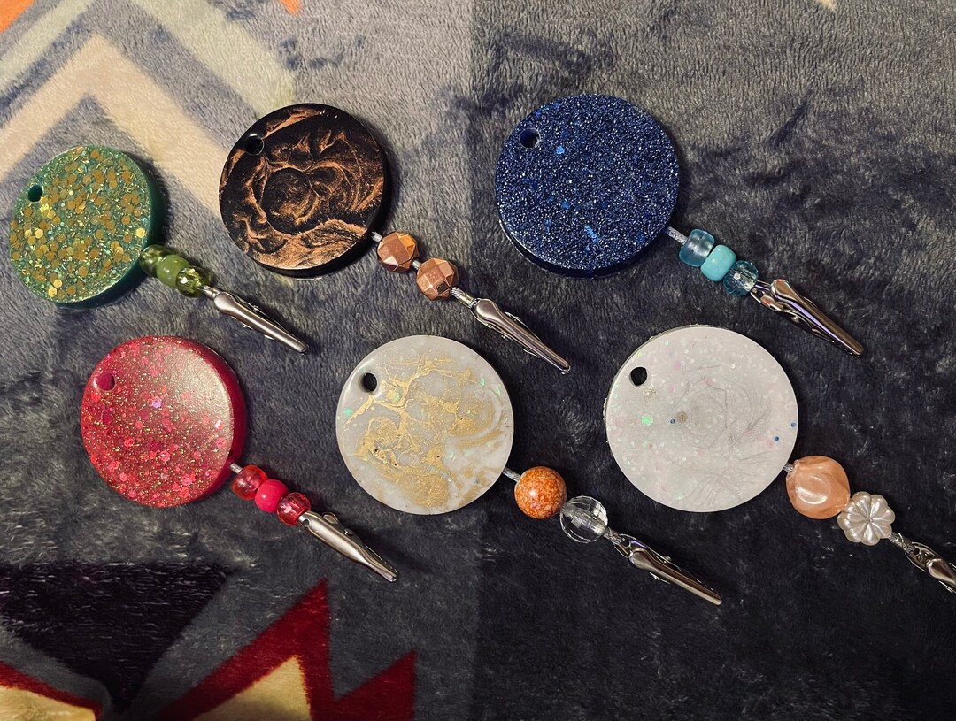 Card Grabber Keychain - Etsy