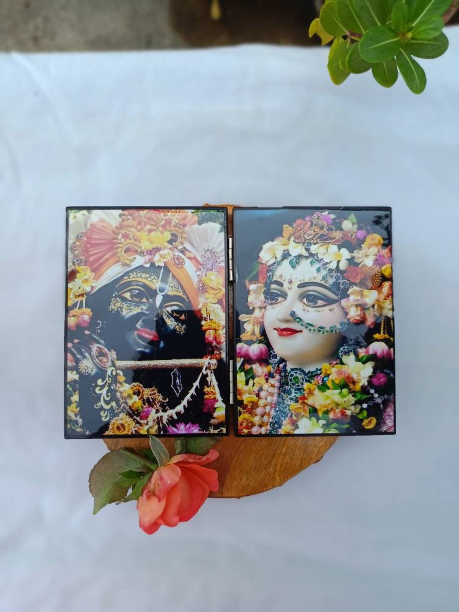 Iskcon Mayapur Radha Madhab Picture Size 46 Inches Laminated - Etsy