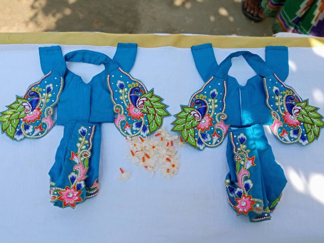 Wunderschönes handgemachtes Gour Nitai Kleid Dhoti Set, Kleid Größe-15 ...