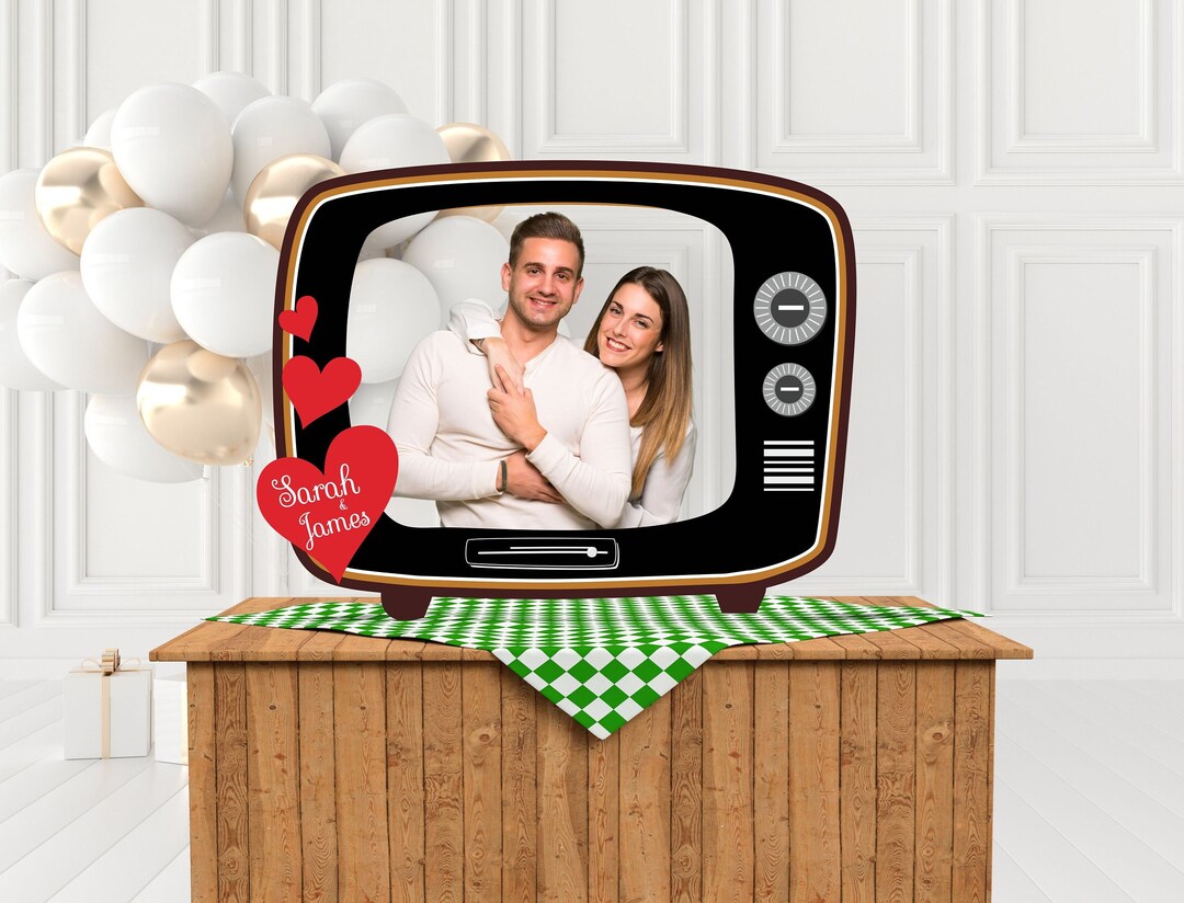 Retro TV Photo Frame Prop, Retro Bridal Shower Photo Booth ...