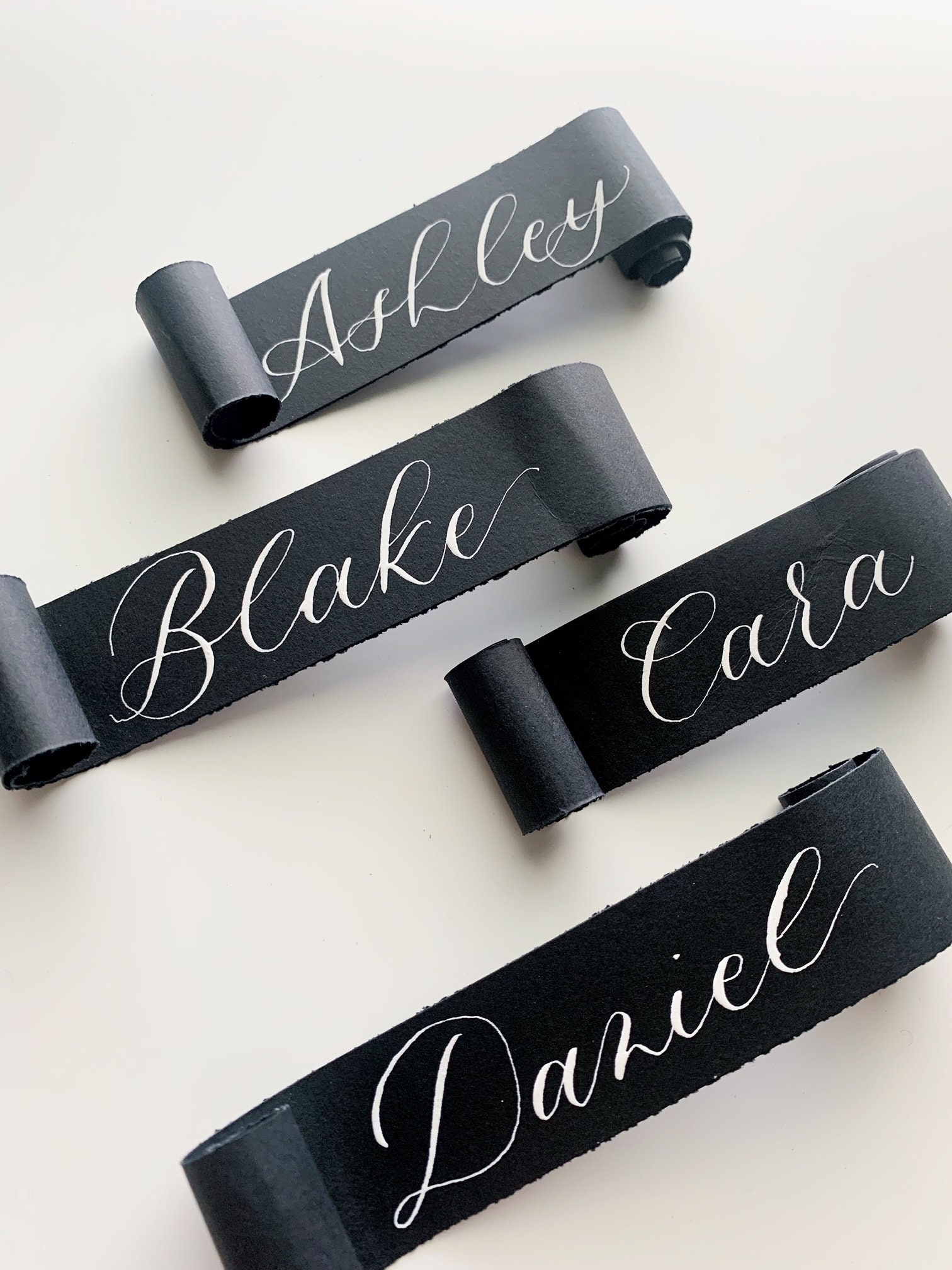 Scroll Calligraphy Place Cards, Wedding Scroll Place Cards, Scroll Name ...