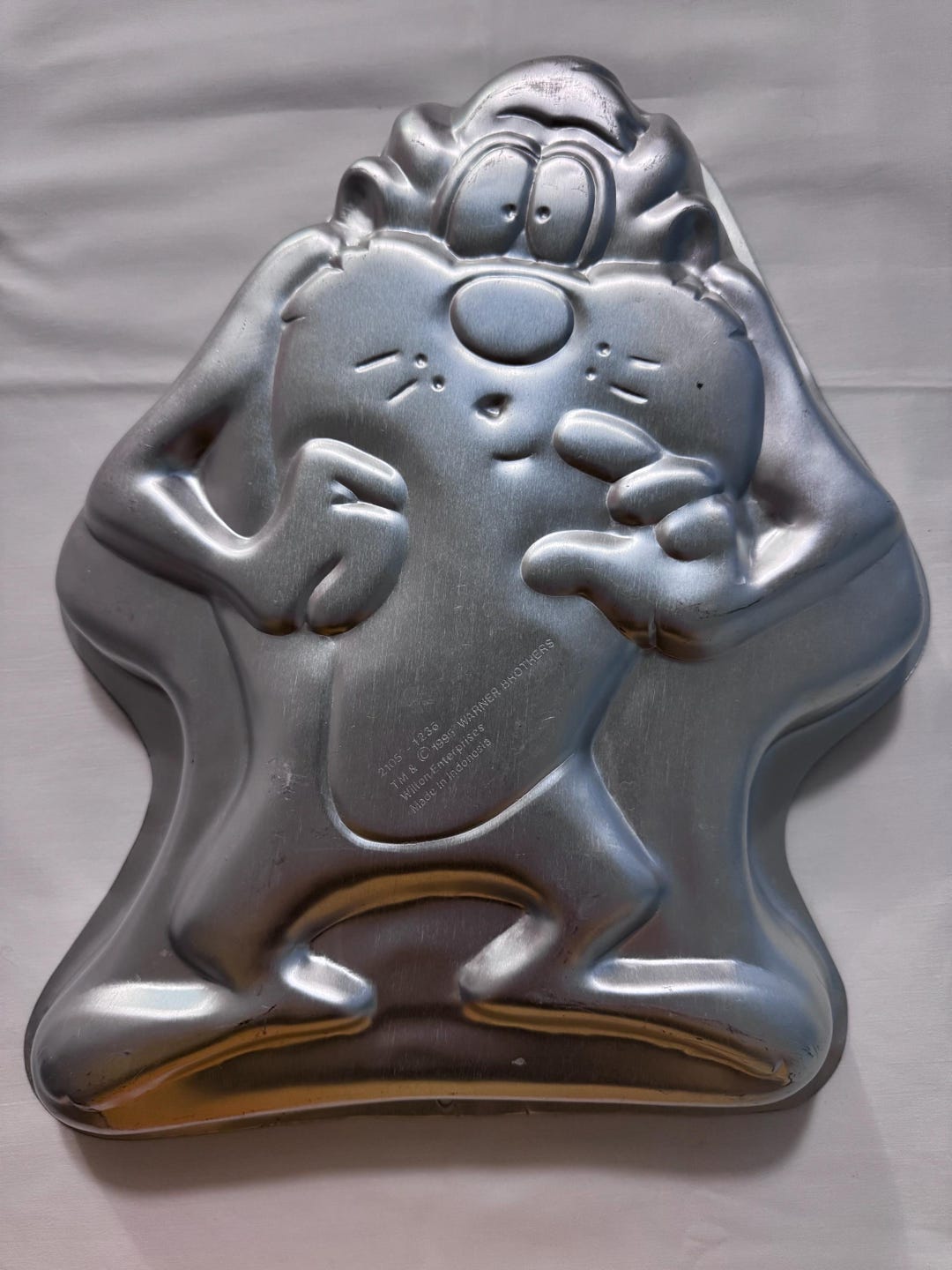 Tasmanian Devil Cake Pan - Etsy