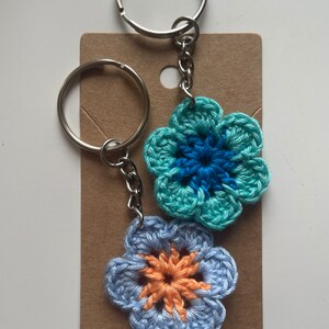 Crochet Flower Keychain - Etsy