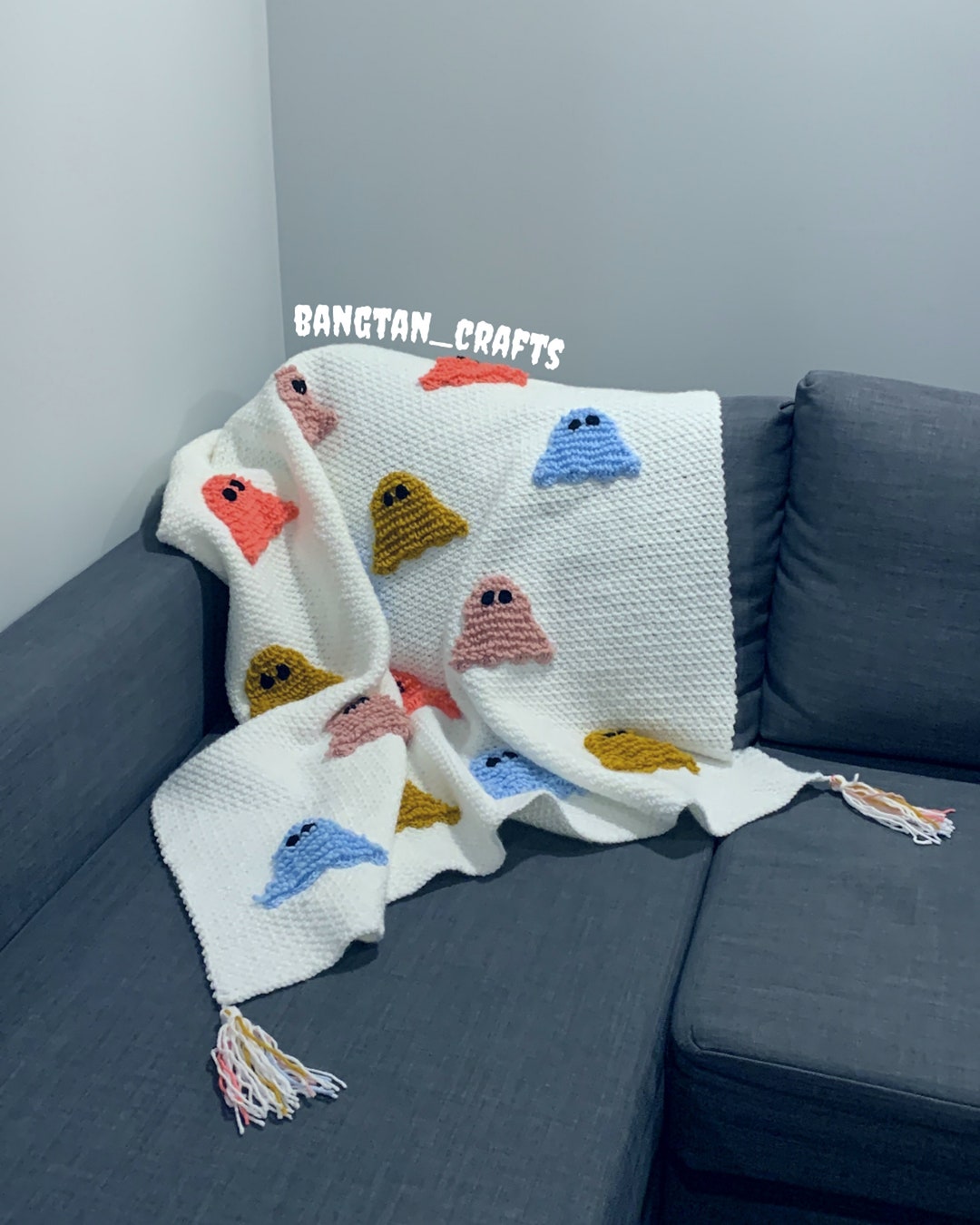 Cozy Fuzzy Crochet Ghostie Throw - Etsy
