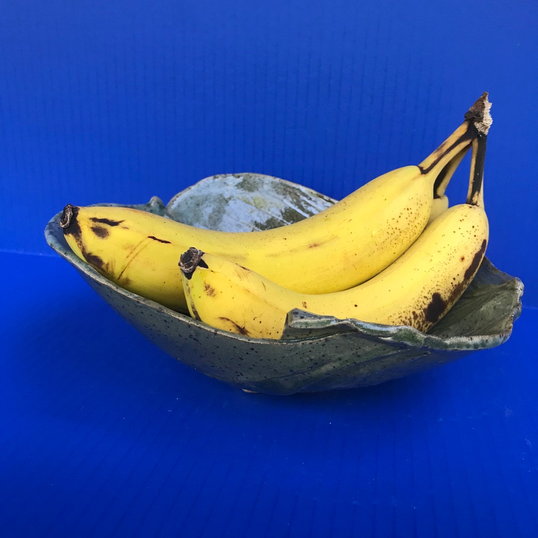 Ceramic Hydrangea Leaf Serving Bowl - Etsy