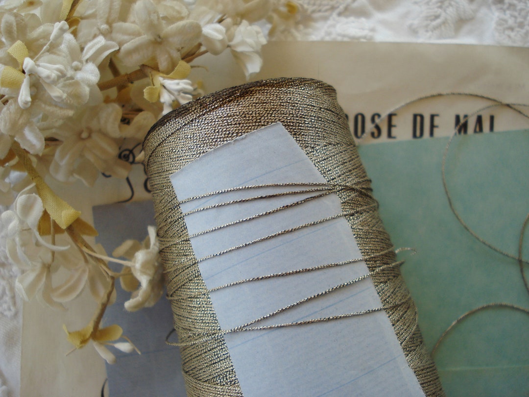 20y Antique French Silver Metallic Black Core Twist Oval Metal ...