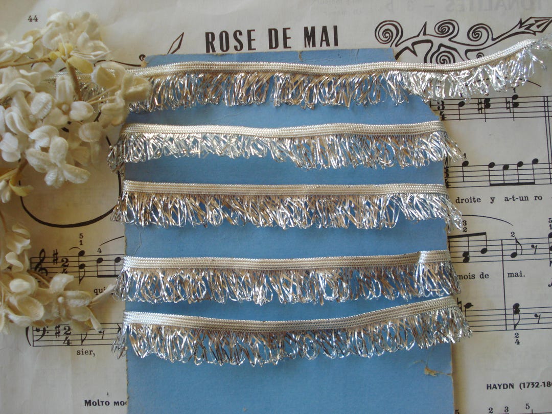 1y 7" Vintage 5/8" Silver Metallic Fringe Loopy Lace Millinery Ribbon ...