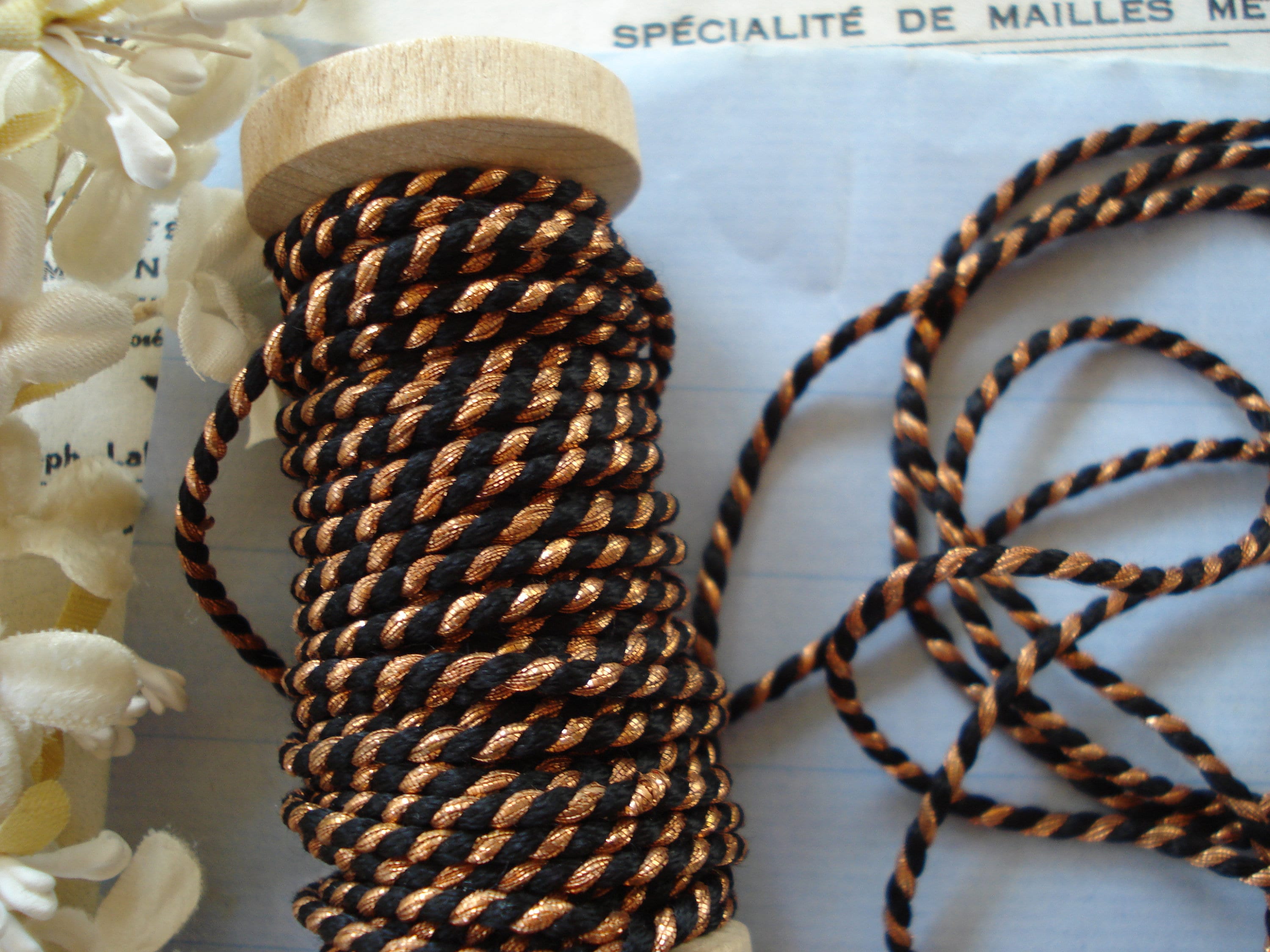 1y Antique French 1/16" Copper Metallic & Black Thick Rope Thread Cord ...