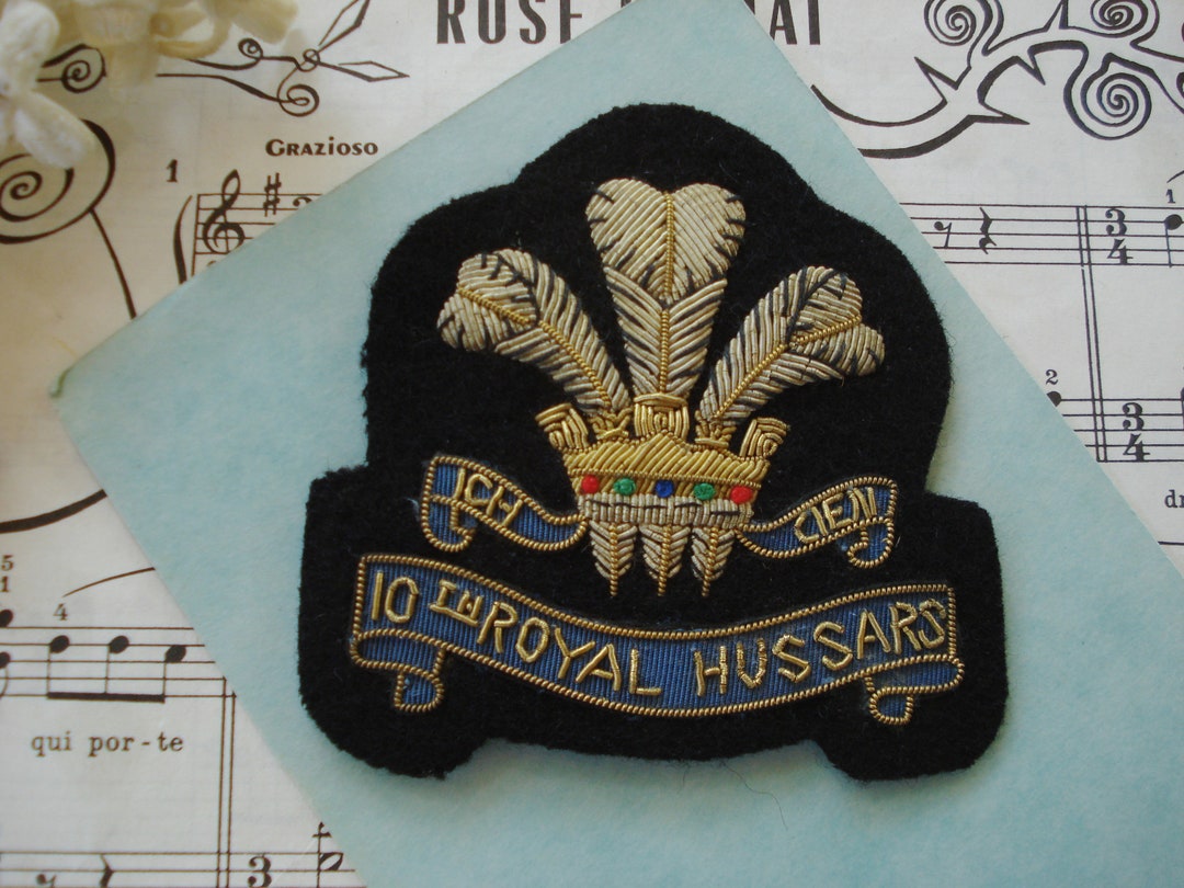Vintage Gold Metal Bullion 10th Royal Hussars Crown Crest Shield ...