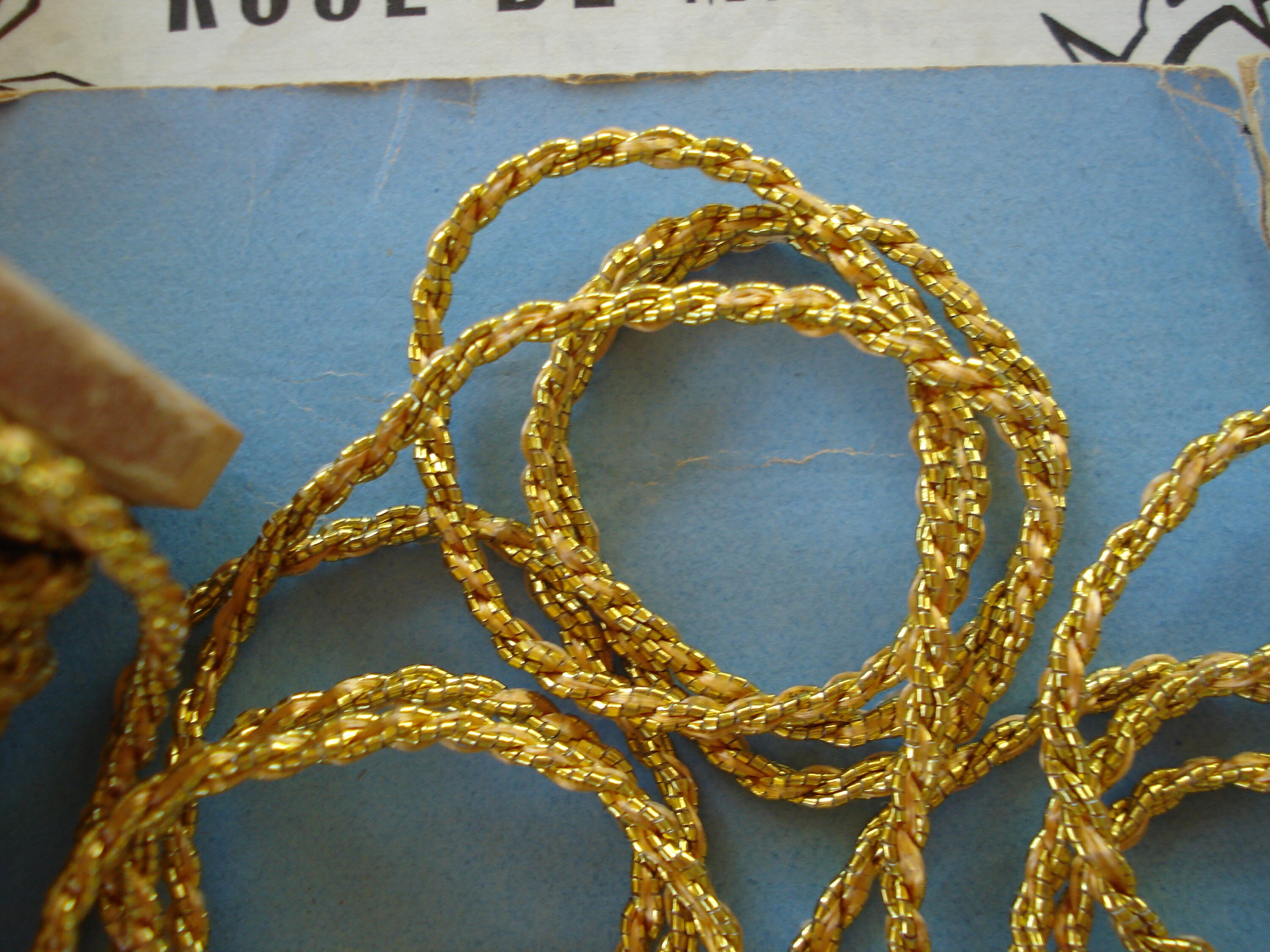 1y Vintage French 1/8" Gold Rope Twist Metallic Round Cord Thread Twine ...