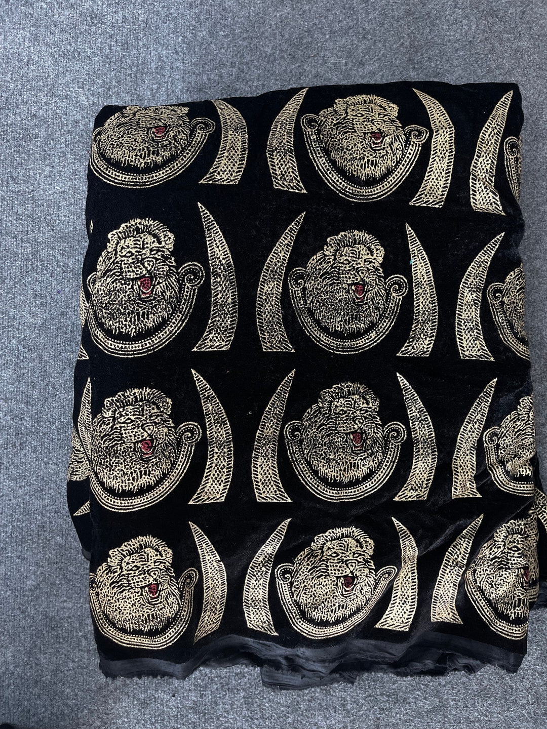 Red Isi Agu Velvet Fabric, Royal African Black and Gold Velvet Isi Agu ...
