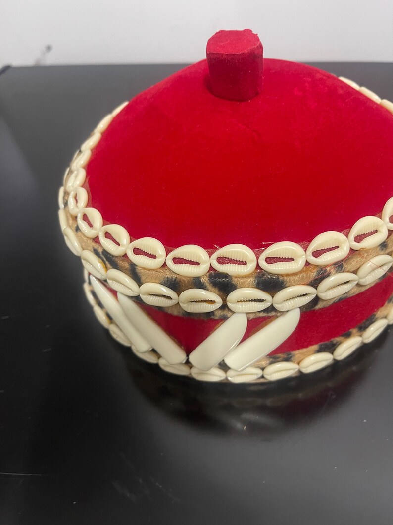New Cowries Royalty Hat/african Prince/traditional Hat/chieftaincy Hat ...