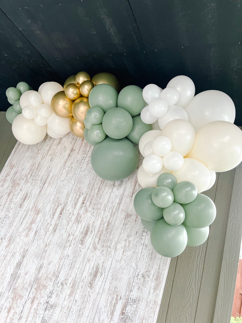 Sage Green Balloon Garland Kit, Eucalyptus Balloon Arch, DIY Balloon ...