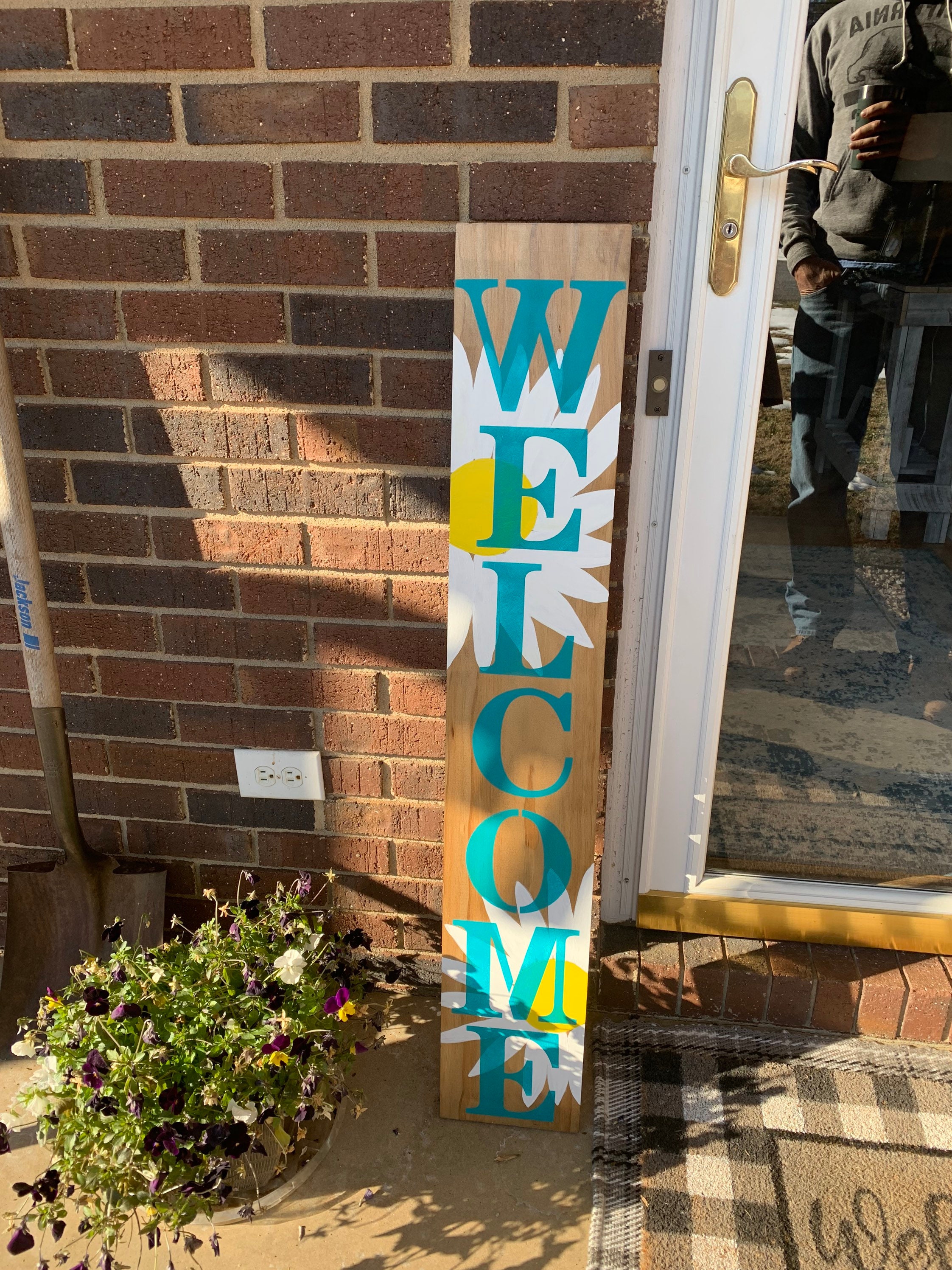 Daisy Welcome Sign/ Wood Flower Sign/ Welcome Sign/ Porch Welcome Sign ...