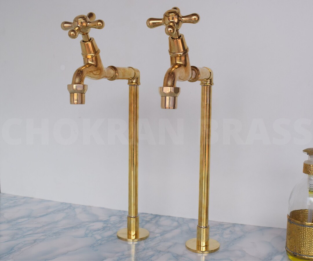 Kitchen Bib Taps, A Pasir of Deck Mounted Brass Taps, Single Hole ...