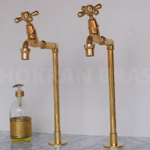 Kitchen Bib Taps, A Pasir of Deck Mounted Brass Taps, Single Hole ...