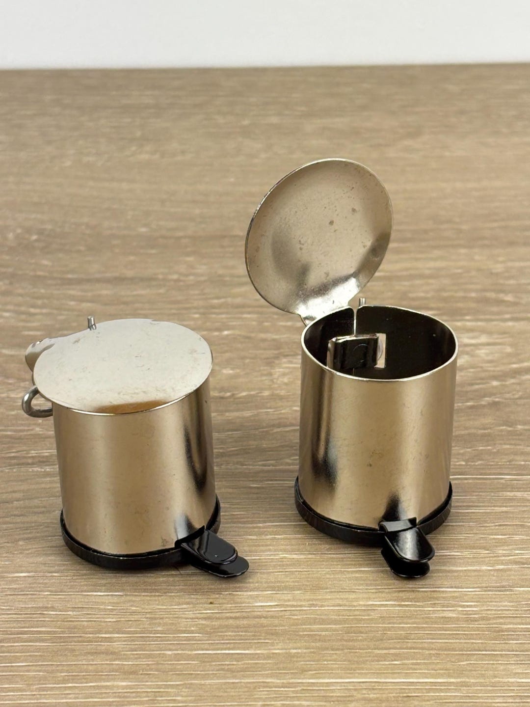1:12 Scale Lift up Bin - Kitchen Miniature - Etsy