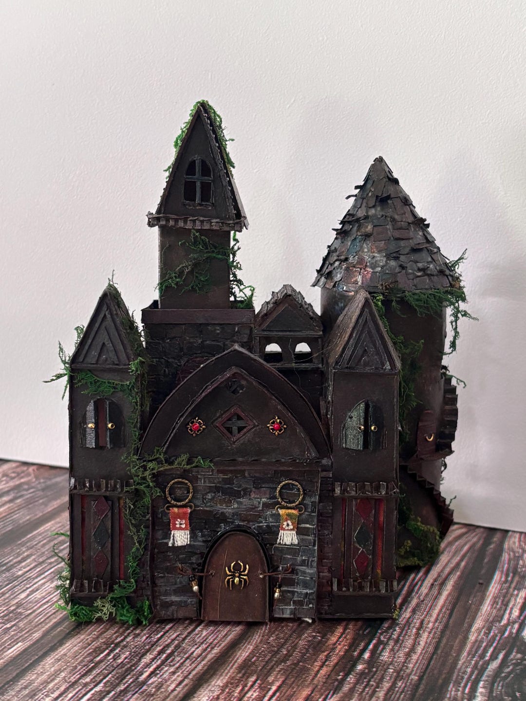 Castle Bookshelf Decoration - Medieval Castle Miniature - Etsy