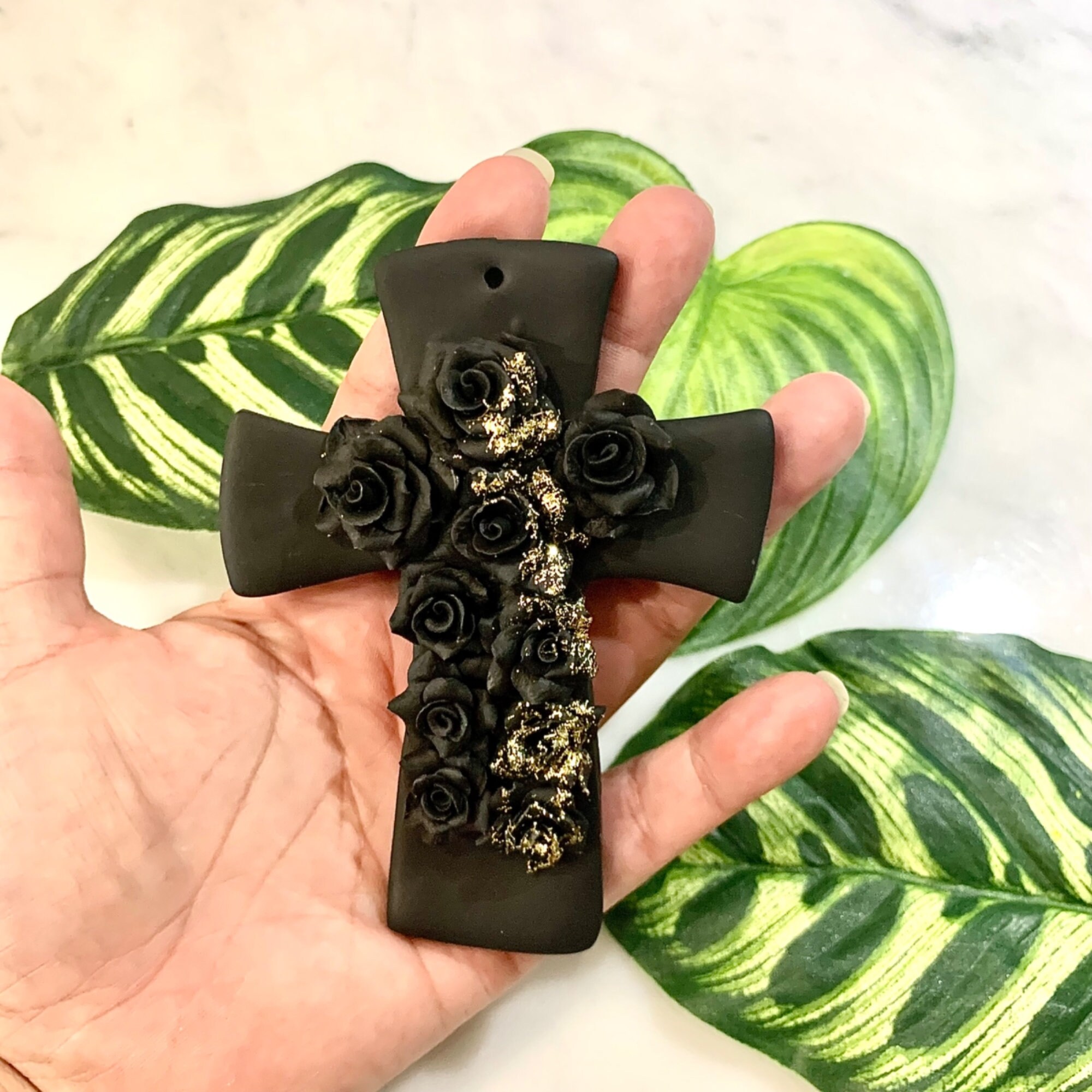 Black Roses Crucifix Black and Gold Wall Crucifix Elegant - Etsy