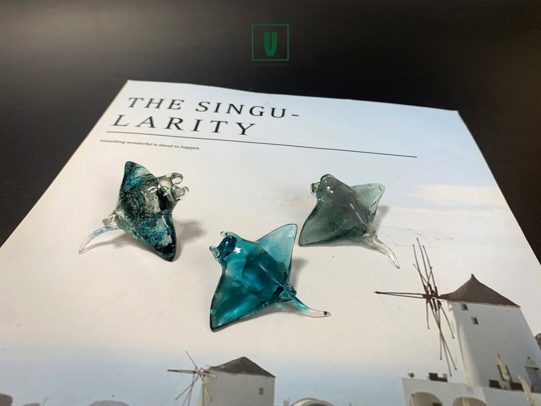 Custom Epoxy Manta Ray Pin - Mini Manta Ray Sculpture | Ocean-inspired ...
