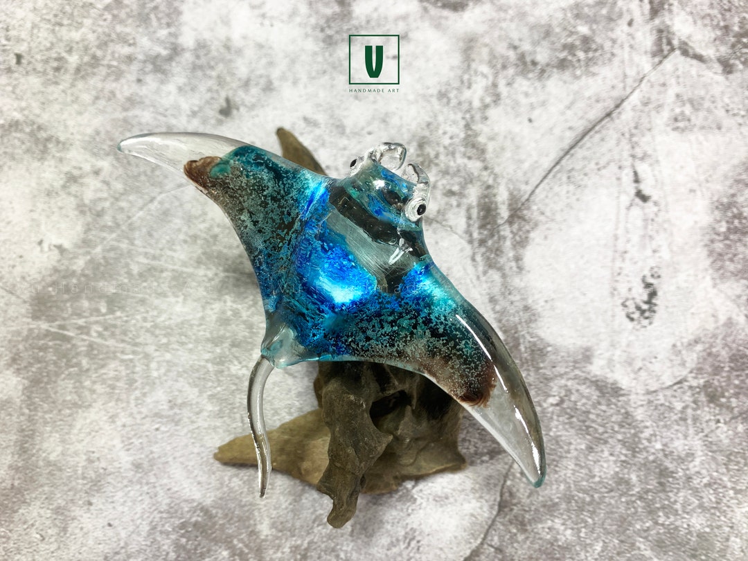 Resin Art Ocean Manta Ray Sculpture Figurine, Unique Home Decor | Ocean ...