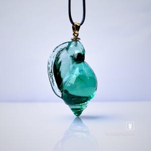 Emerald Green Seashell Pendant Necklace for Women | Handcrafted Aqua ...