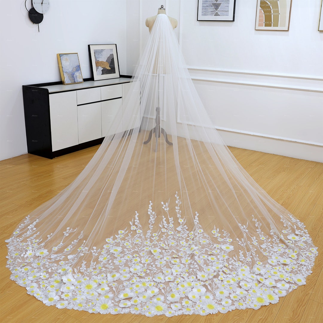 Gorgeous Sunflower Lace Veil Floral Lace Veil Outdoor Wedding Veil With ...